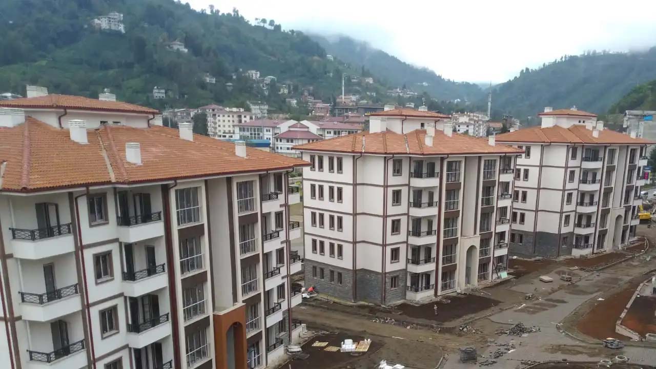 204 daireli TOKİ Rize Güneysu projesinde konut belirleme kurası yapıldı ...